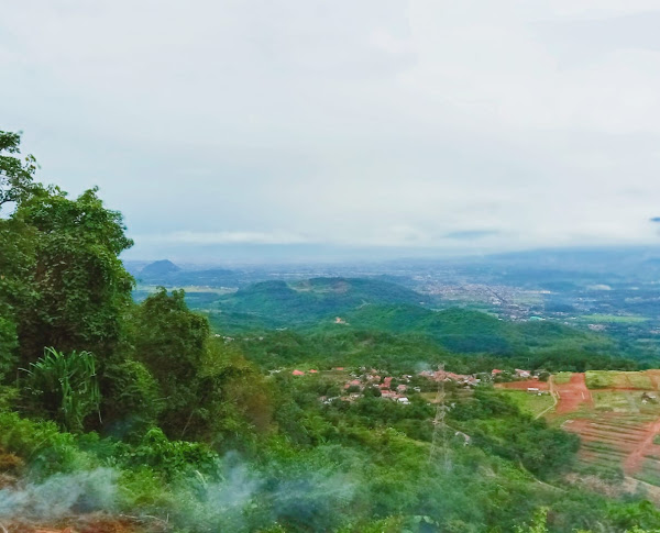 Adventure - Trekking & Camp @Seureuh Hejo