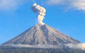 Adventure - Guide Hiking Gunung Semeru